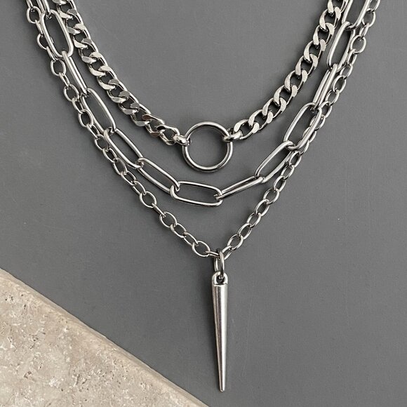 RM JEWELRY STUDIO | Jewelry | New Layered Silver Necklace Set Spike ...